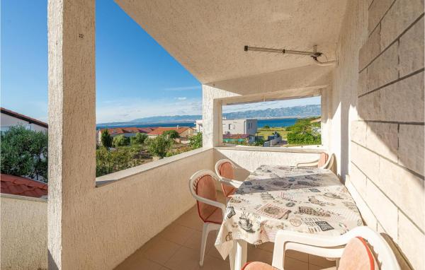 Lovely Apartment In Vir - Vir