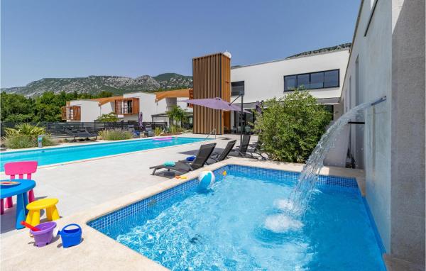 Nice Home In Grizane With Sauna - Crikvenica