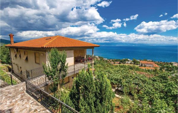 Stunning Apartment In Lovran With Wifi - Lovran