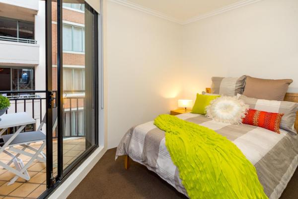 Thriving City Location, Dining Hub Near Cbd - Bondi Beach