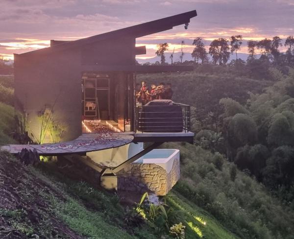 Maranatha. Grotto & Boutique+hydrotherapy - Pereira, Colombia