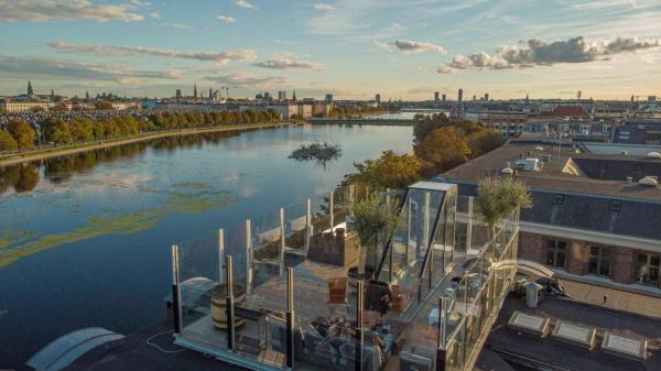 Central Penthouse With Private Rooftop Terrace - Copenhagen