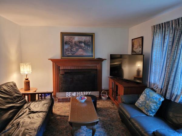 East Granby With Ac And Wifi 3 Minute To Bradley - Connecticut