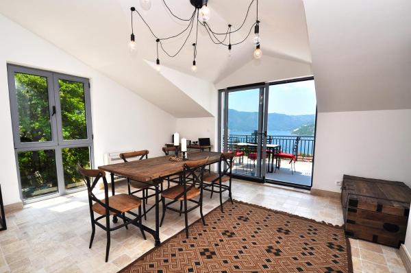 Apartments Castello Risano - Montenegro