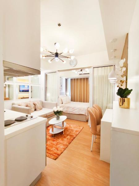 The Bahama Hammock Azure Ph - Taguig