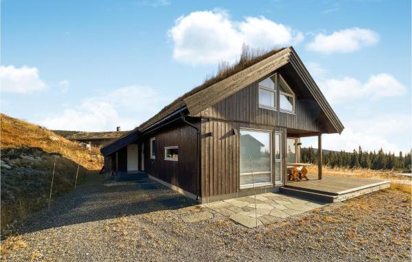 4 Bedroom Lovely Home In Lillehammer - Norway