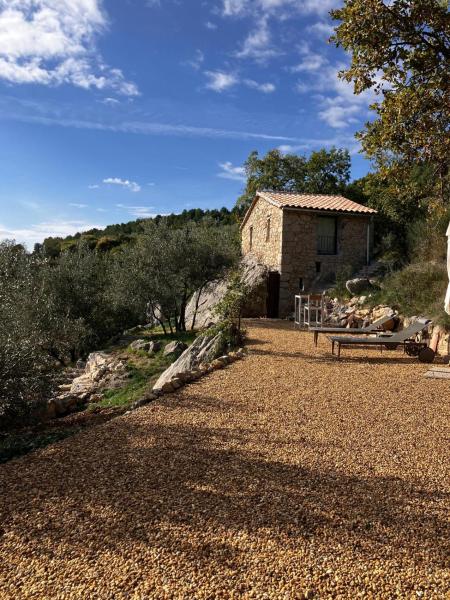 Remote Cottage With Valley Views - Mont Serein