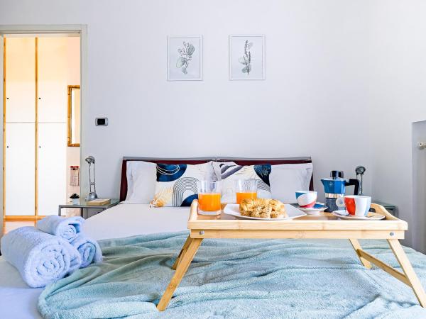 The Pyramids Of Motor Valley - Ra's Suite - Modena, Italy