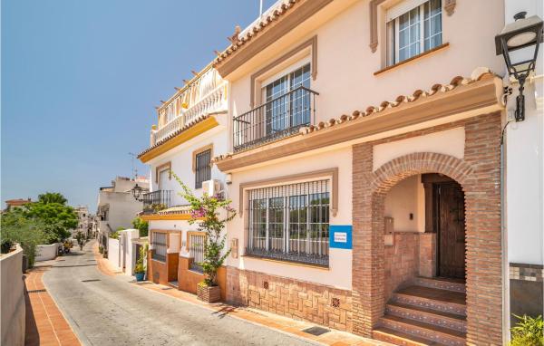 Stunning Home In Marbella With Wifi - Marbella
