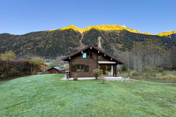 Authentic Family Chalet With Garden In Chamonix - Courmayeur