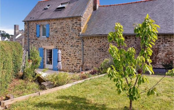 Gorgeous Home In Saint-clet With Wifi - Guingamp