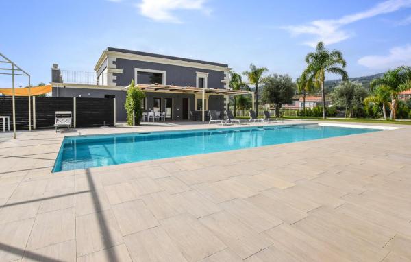 Stunning Home In Mascali - Mascali