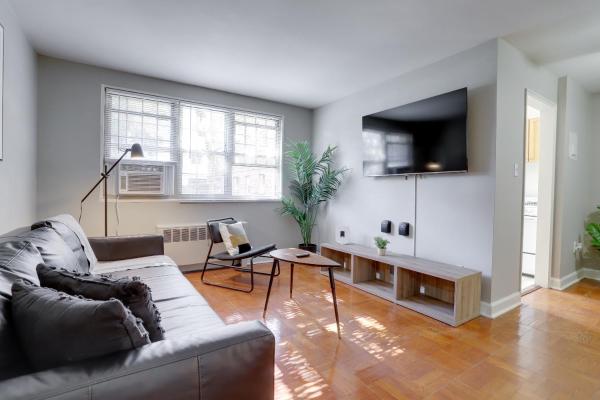 Modern Corporate Apt In Alexandria - Alexandria, VA