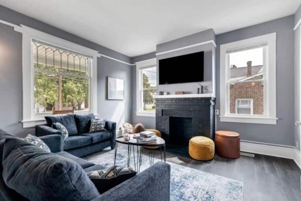 341 2 Homes That Sleep 16 - Norfolk, VA