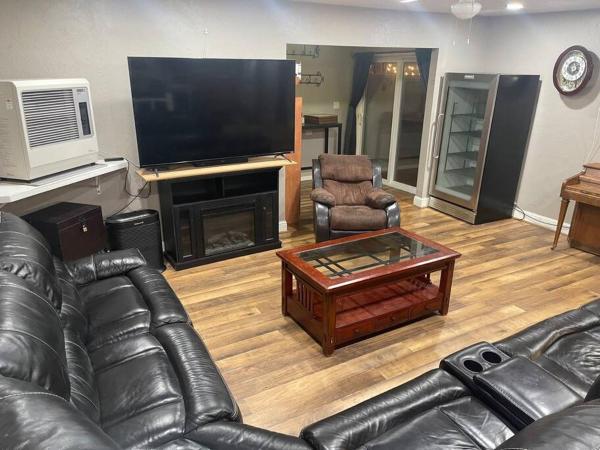 Cute 3 Bedroom Home In Town - Idaho