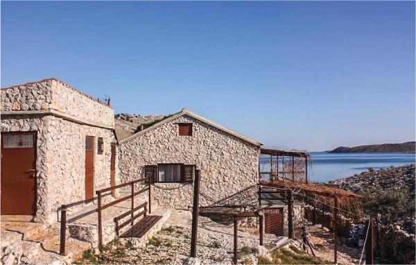 Four-bedroom Holiday Home In Kornati - Dugi otok