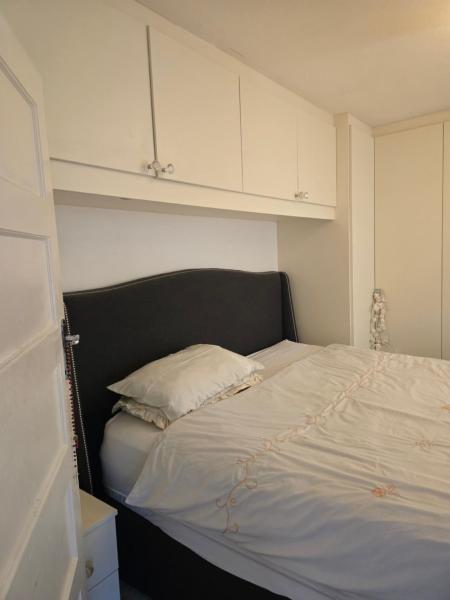 Alphaade Homes - Woking