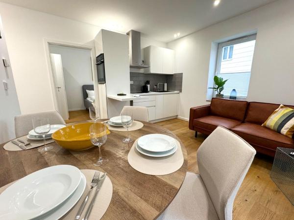 Ma Suite - Urban Apartment City Center - Private Parking 2-4p - Ried