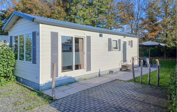 Pet Friendly Home In Heinkenszand - Walcheren