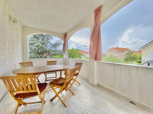 Family Apartments Viva Close To The Beach - Krk