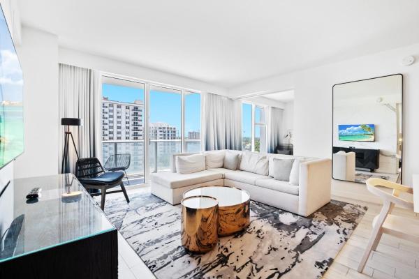 Oceanview Luxury, Resort Access, Sleeps 6 2br 2ba - Vista Mar By Homestakes Stays - Fort Lauderdale