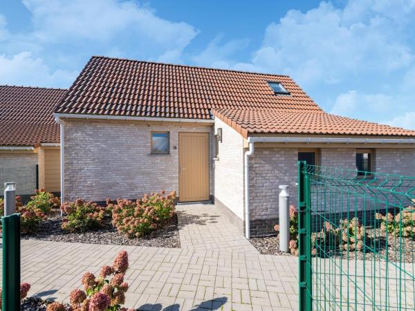 Holiday Home In Koksijde With Garden - Coxyde