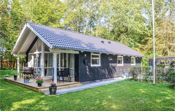 3 Bedroom Nice Home In Esbjerg V - Esberg