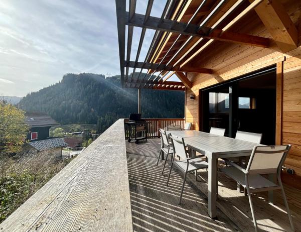 Chalet Des Freinets : Proche Centre De Châtel Et Au Calme - Châtel