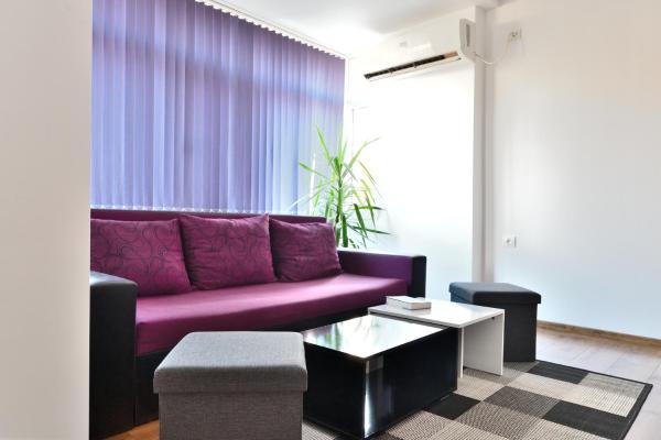 Downtown Apartment By The Lindens - Yambol