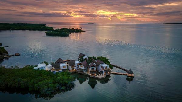 Islawa Soy Local - Isla Privada - Rosario Islands