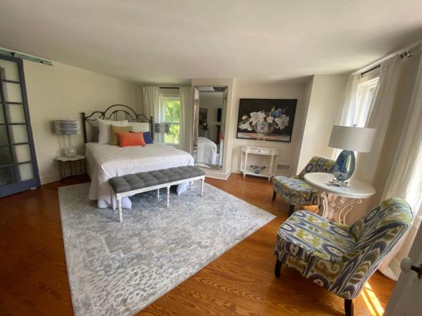 Trouvaille House Sweet Suite - West Virginia