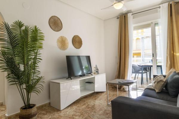 Apartment Pink Medsea - Winter By The Sea - Torrevieja