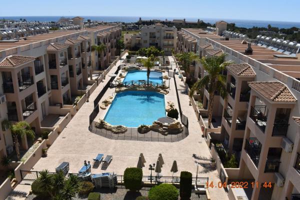 Royal Seacrest Self Catering Apartment - Paphos