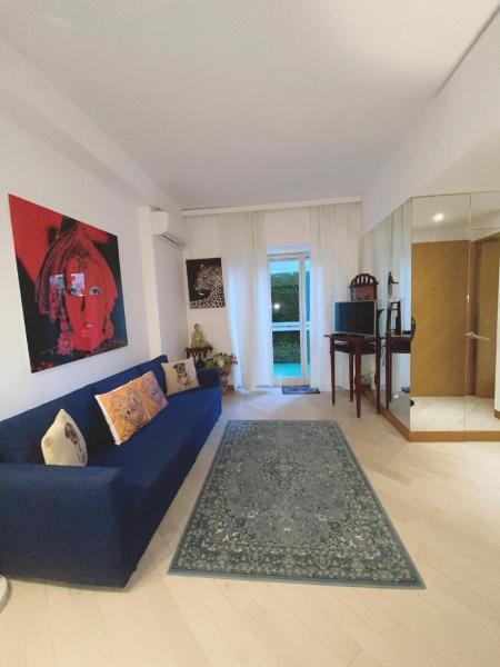 Vip Suite Apartment In Mc Center, 5min Walk To Casino & Port Hercules And 1min From Underground Train Station, Next To P - Montecarlo