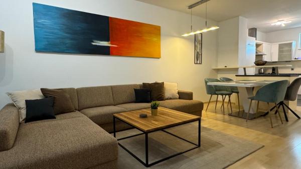 City Apartement Linz Für 5 Gäste Mit Self-checkin Und Küche - Linz