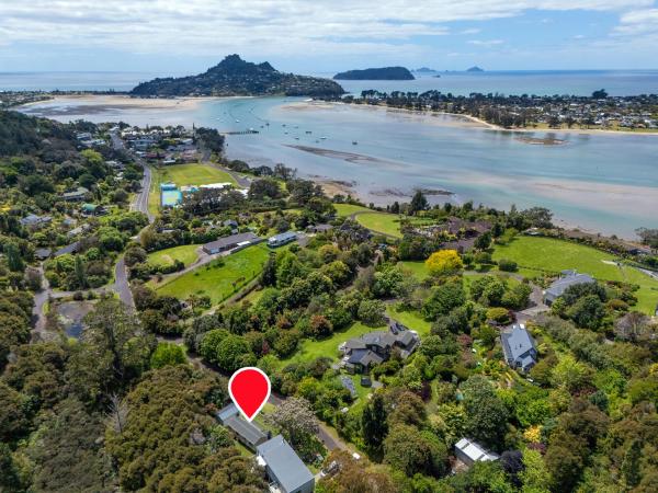 Rewa Rewa Retreat - Tairua Holiday Home - Tairua