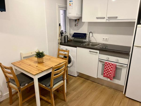 Charming And Quiet Apartments Near Barcelona - Barcelona-El Prat Airport (BCN)
