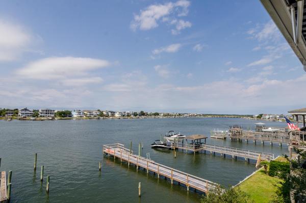 All Decked Out By Bryant Real Estate - Wrightsville Beach, NC