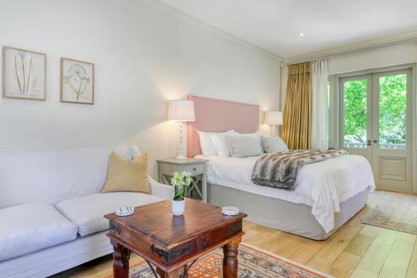 The Alphen Cottage - Cape Town