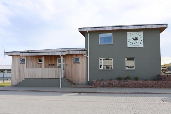 Guesthouse Dyngja - Höfn