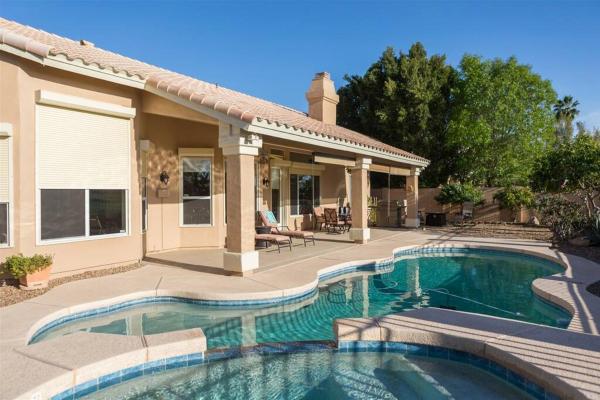Spacious Golf Course House With Pool Heater, Spa - Goodyear, AZ