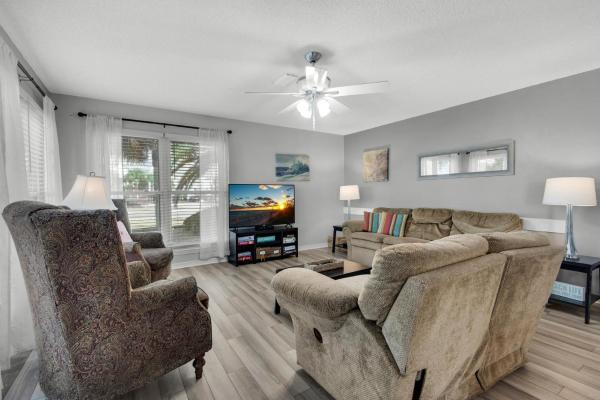 Beachview 107 - Pensacola Beach, FL