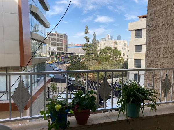 شقة مفروشة الدوار السابع خلف كوزمو - Amman