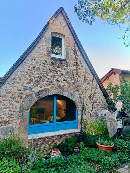 La Terrasse Bleue, Havre De Paix Avec Vue Sur Le Célé, à 15 Min De Figeac - Lot