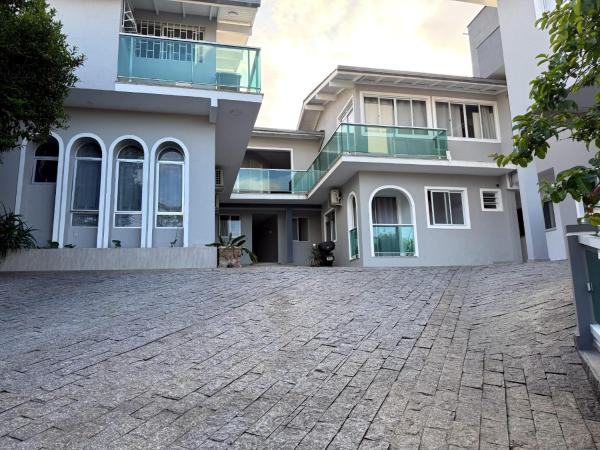 Casa Cinza - Florianópolis