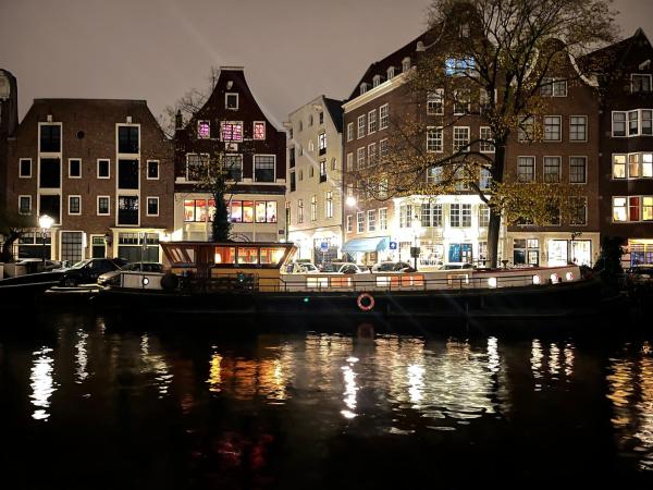 Woonboot Josja - Zaandam