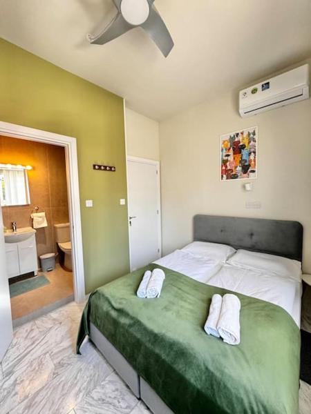 Smart Comfort Roomn2 With Private Bathroom In Best Location Beach 250m - Limassol