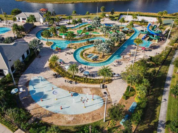 Themed 3-bed 2 Bath Condo At Storey Lake Resort - United States