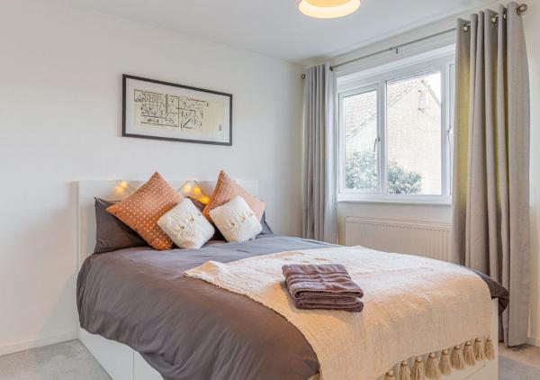 Modern 2 Bd W/ Garden In The Heart Of Tetbury! - 泰特伯里