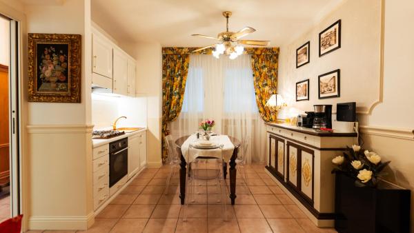 New Cozy Apartment - City Centre - Lecco